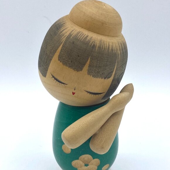 Art | Award Winning Artist Sato Suigai Kokeshi Girl In Green Hand ...